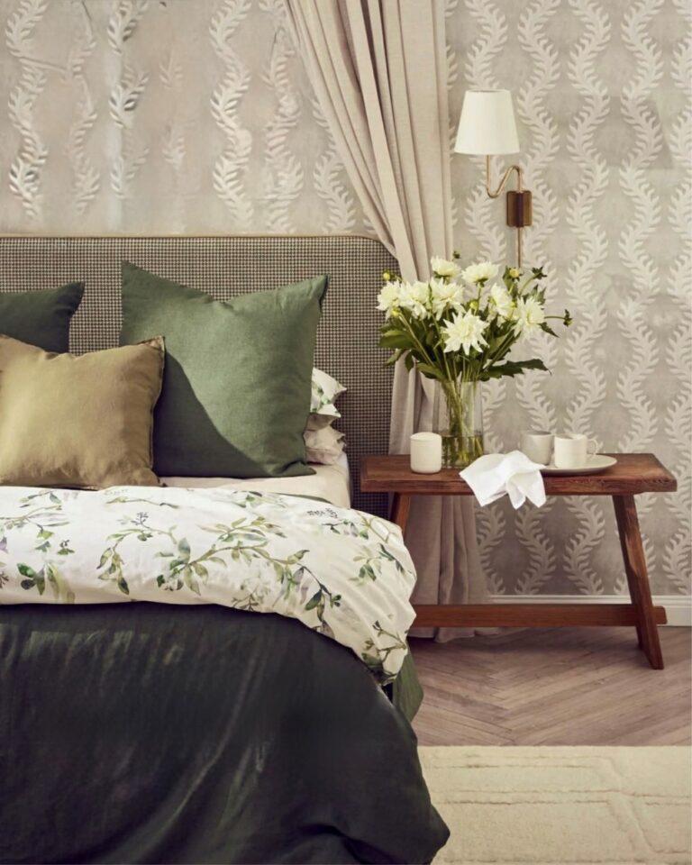 King Louis bedhead in Herald Foliage - Heatherly Design